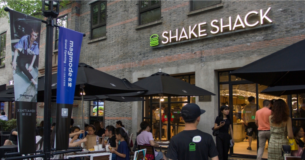 Shake Shack opens first Thai store - EconoTimes