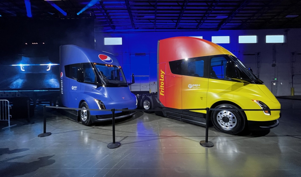 PepsiCo flaunts fleet of all-electric Tesla semi-trucks - EconoTimes