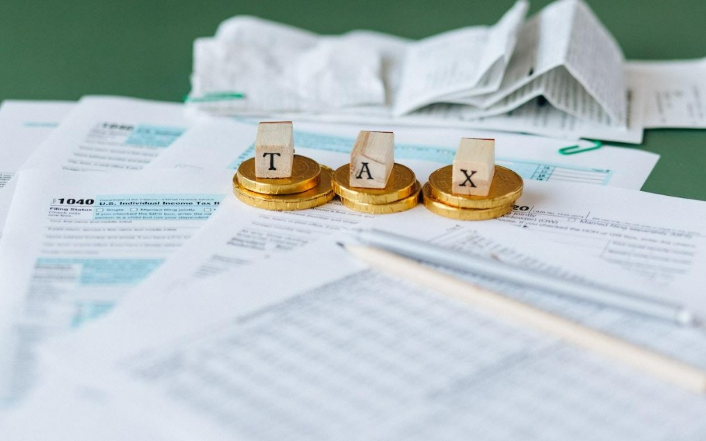 How the Right Business Structure Can Help Reduce Tax Liability - EconoTimes