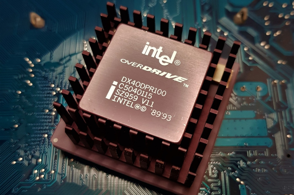 Intel Scraps $5.4 Billion Tower Semiconductor Acquisition Over ...
